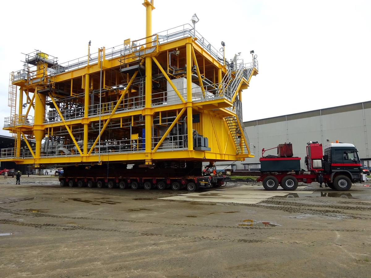 300t on a ModulMAX side-by-side configuration - Faymonville Trailers